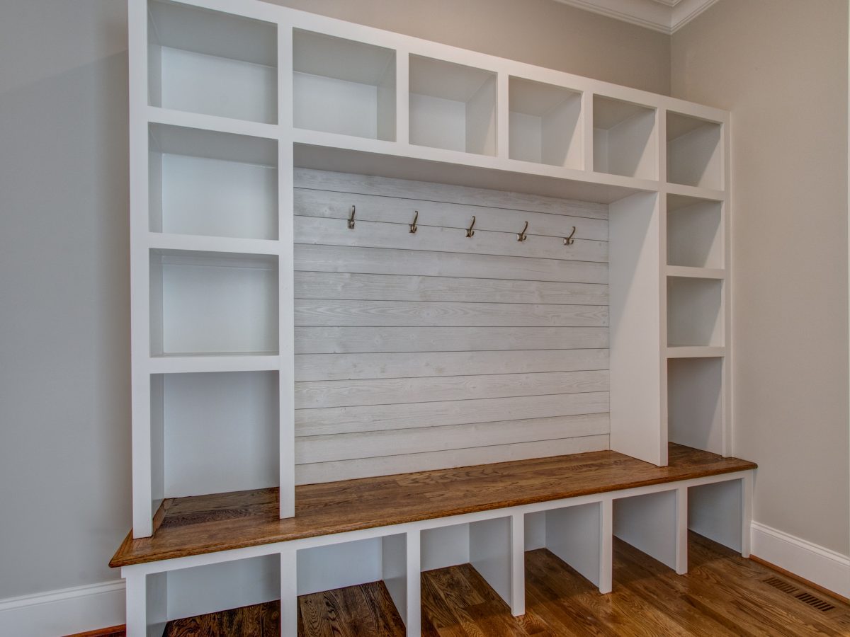 8 Built-in Storage Ideas for your Custom Home - R & K Custom Homes